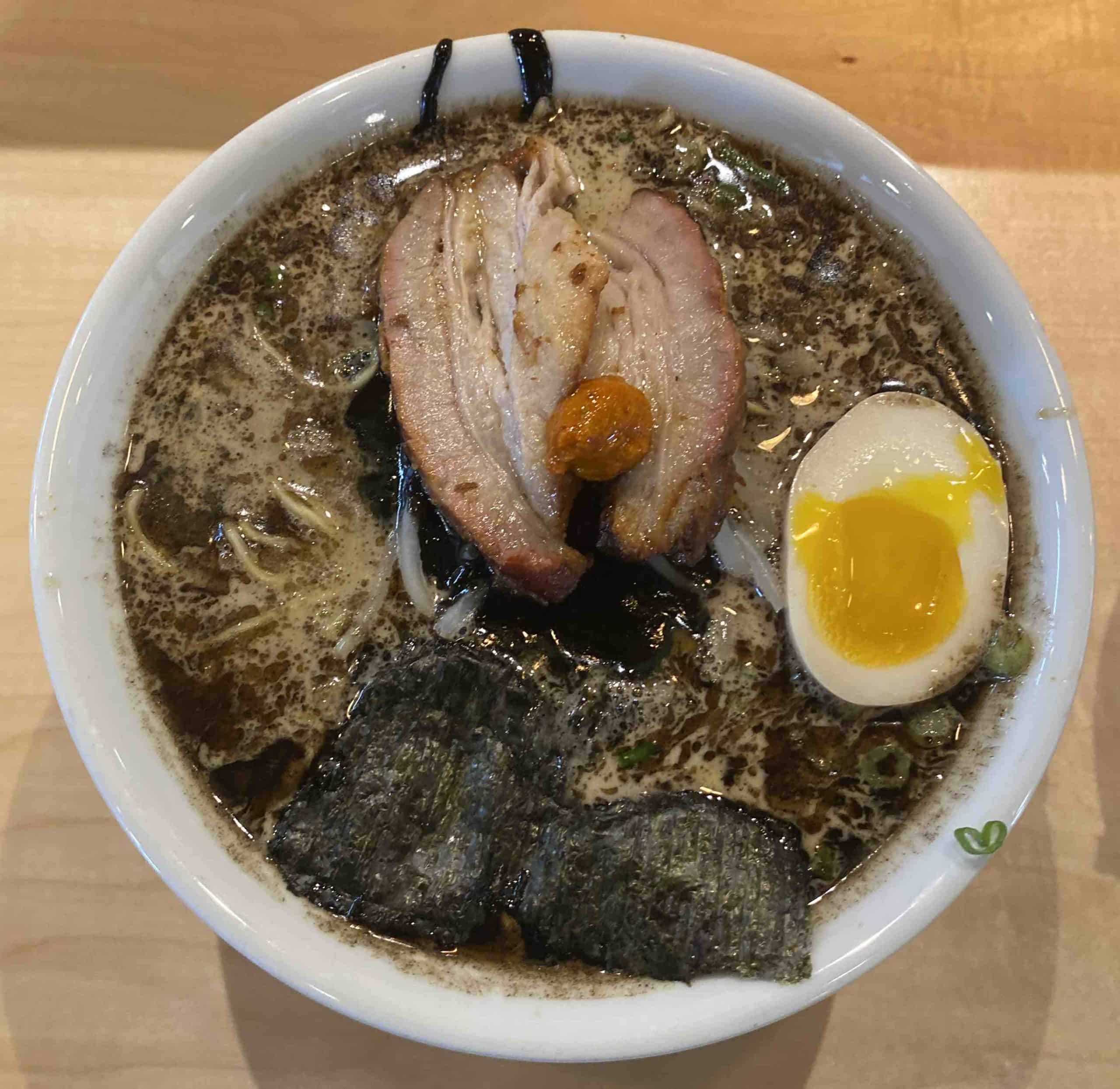Black Ramen @ Nandomo - Ramen Directory
